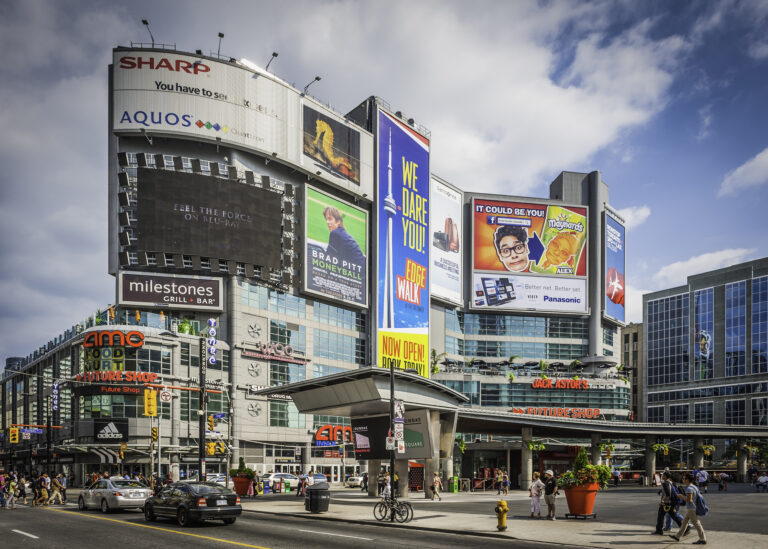 What is the main shopping street in Toronto? Explore Toronto's Shopping