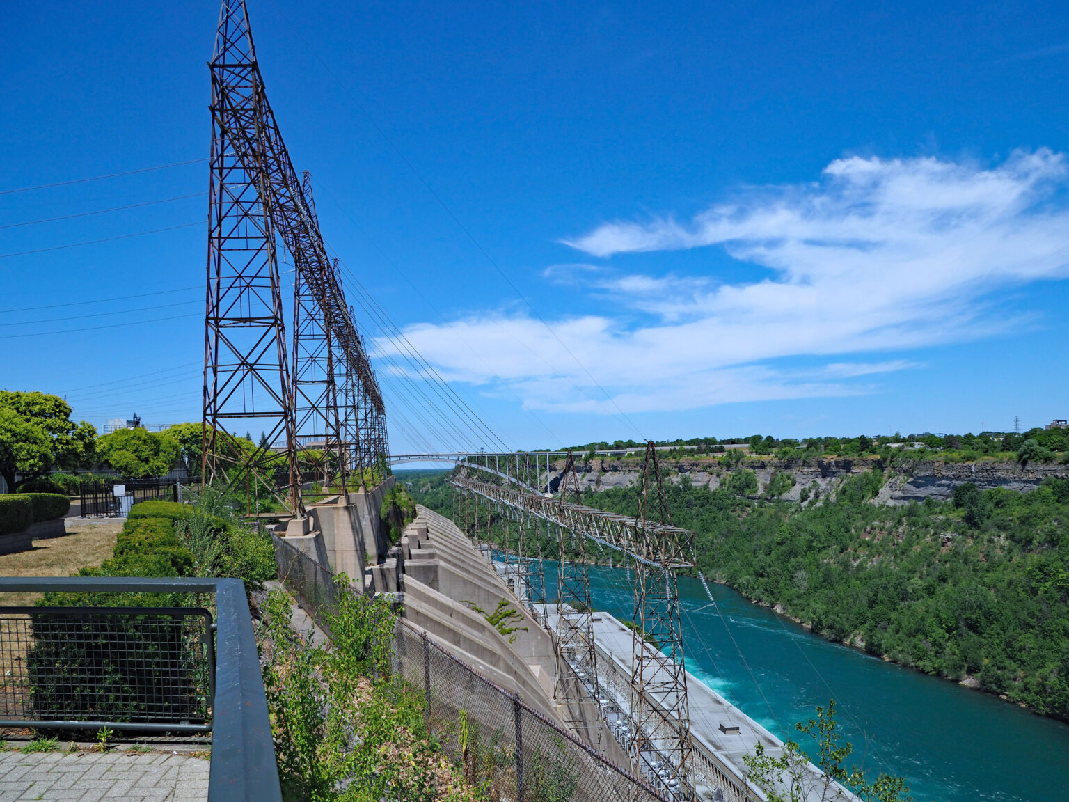 Why Is Niagara Falls Important To Canada? | ToNiagara